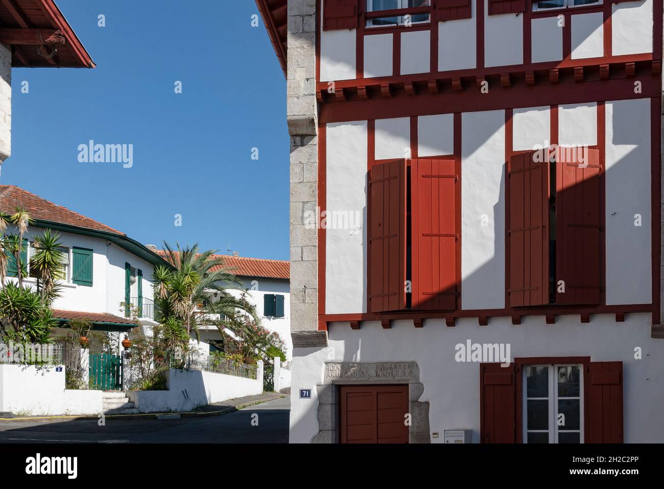 Traditional basque architecture hi-res stock photography and images - Alamy
