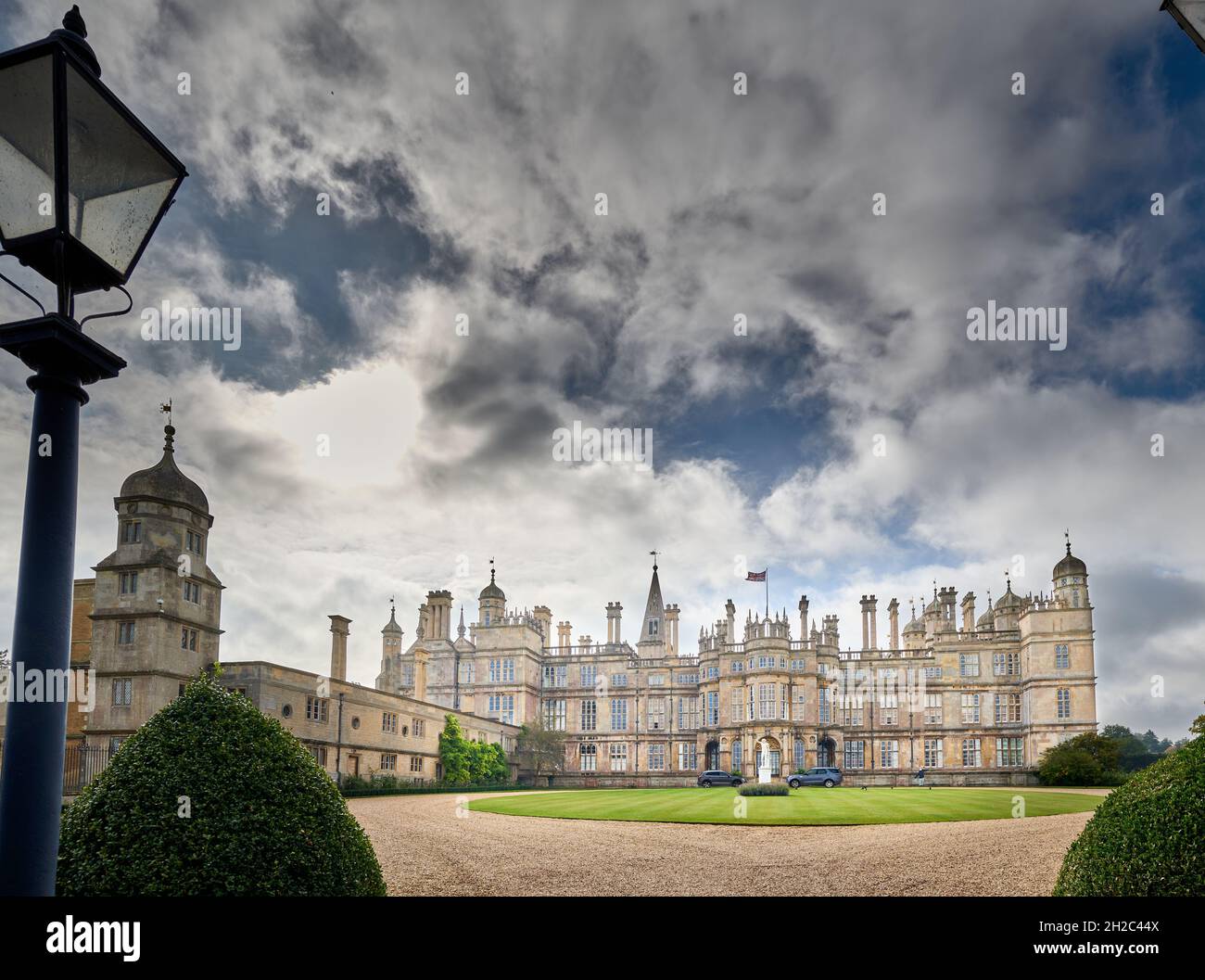 Burghley House, an elizabethan mansion built by William Cecil, Lord ...