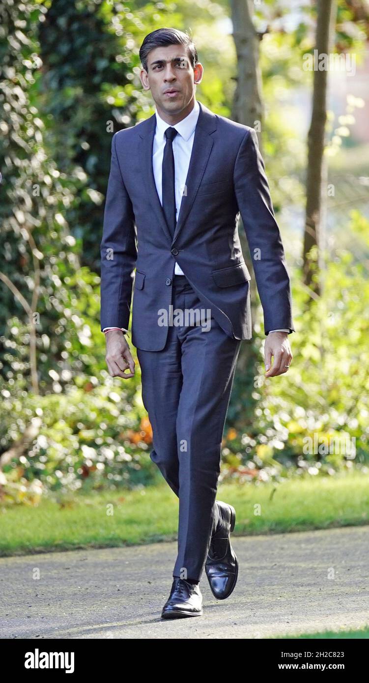 Chancellor of the Exchequer Rishi Sunak arrives for the funeral of ...