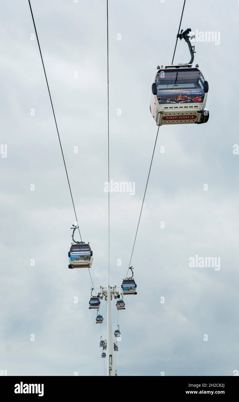 The Emirates cable car over the River Thames, London, UK Stock Photo ...