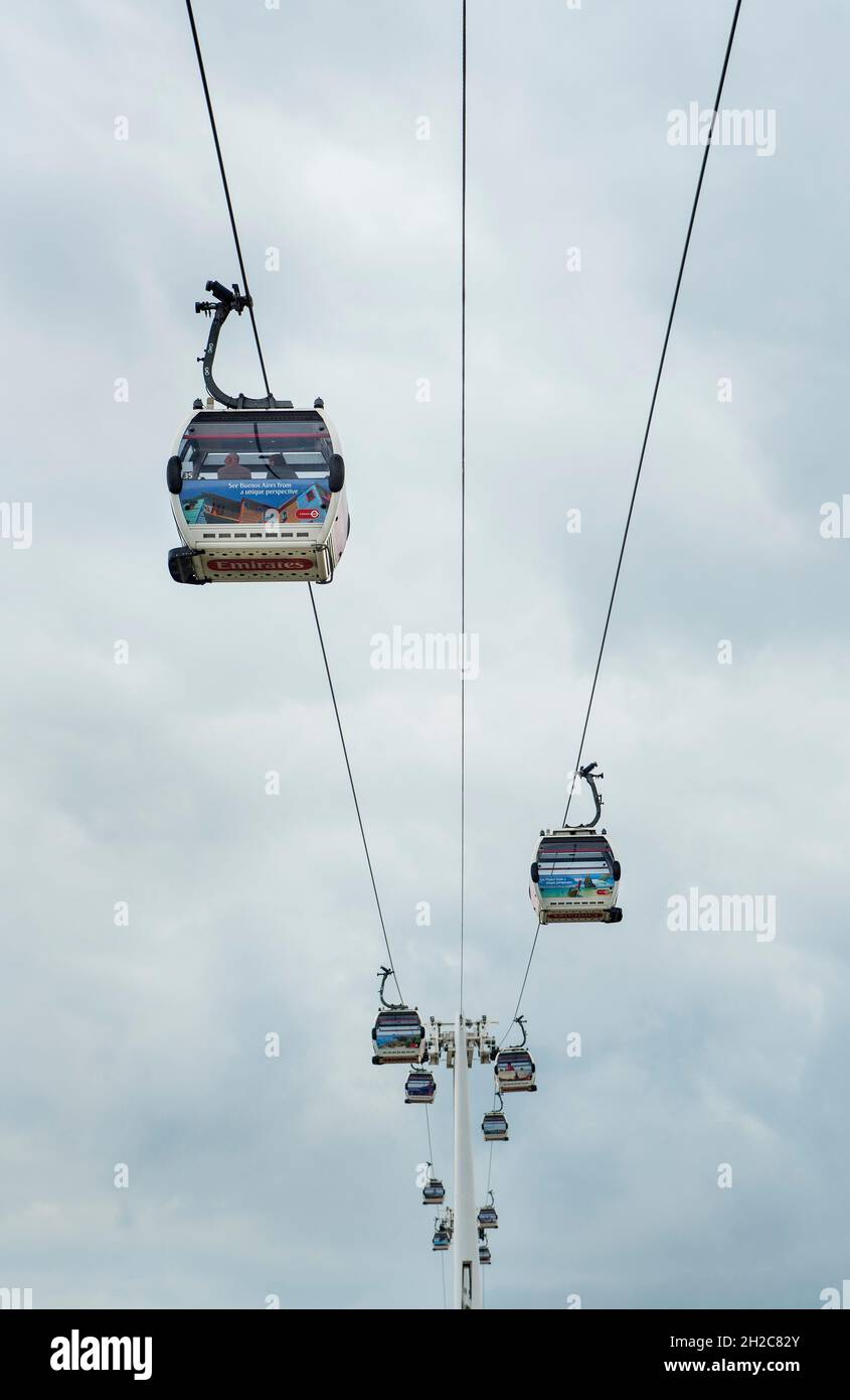 The Emirates cable car over the River Thames, London, UK Stock Photo ...