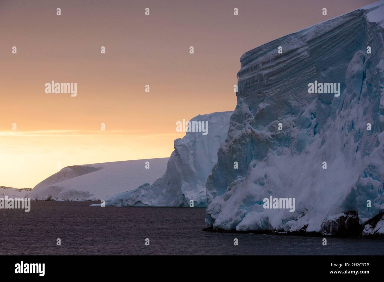 The Lemaire channel, Antarctica. Antarctica Stock Photo - Alamy