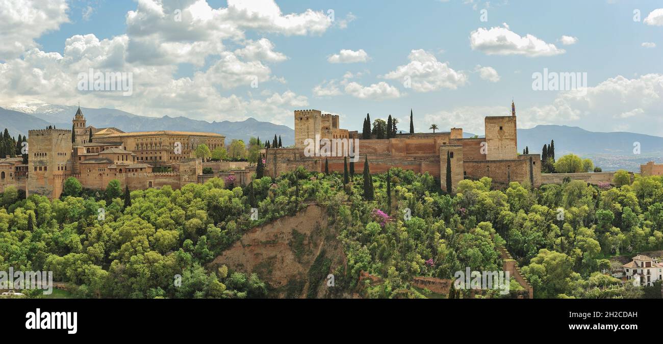 The Alhambra of Granada. Nazari monumental complex Stock Photo - Alamy