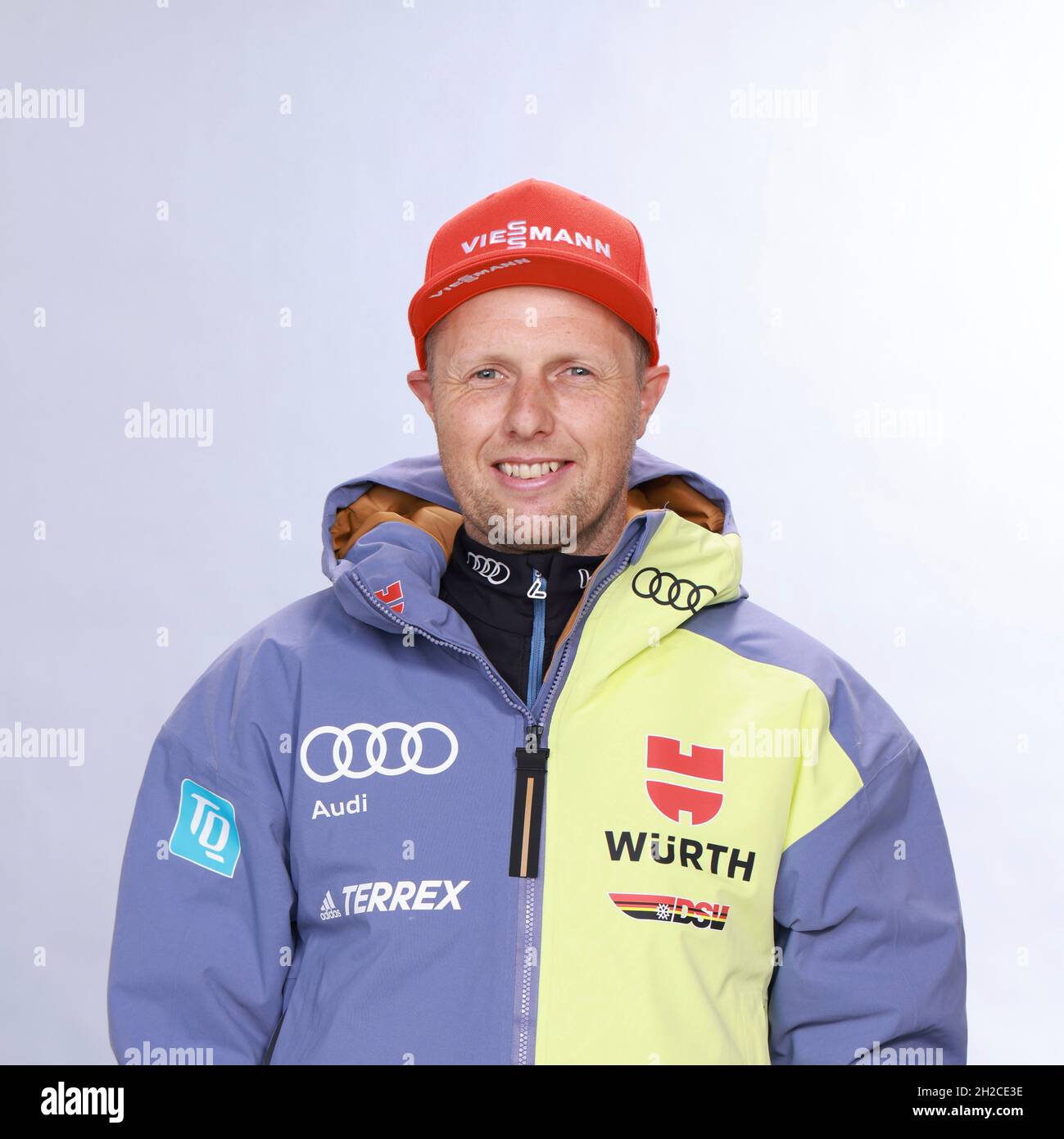 Deutschland. 14th Oct, 2021. Florian AICHINGER, single image, trimmed ...