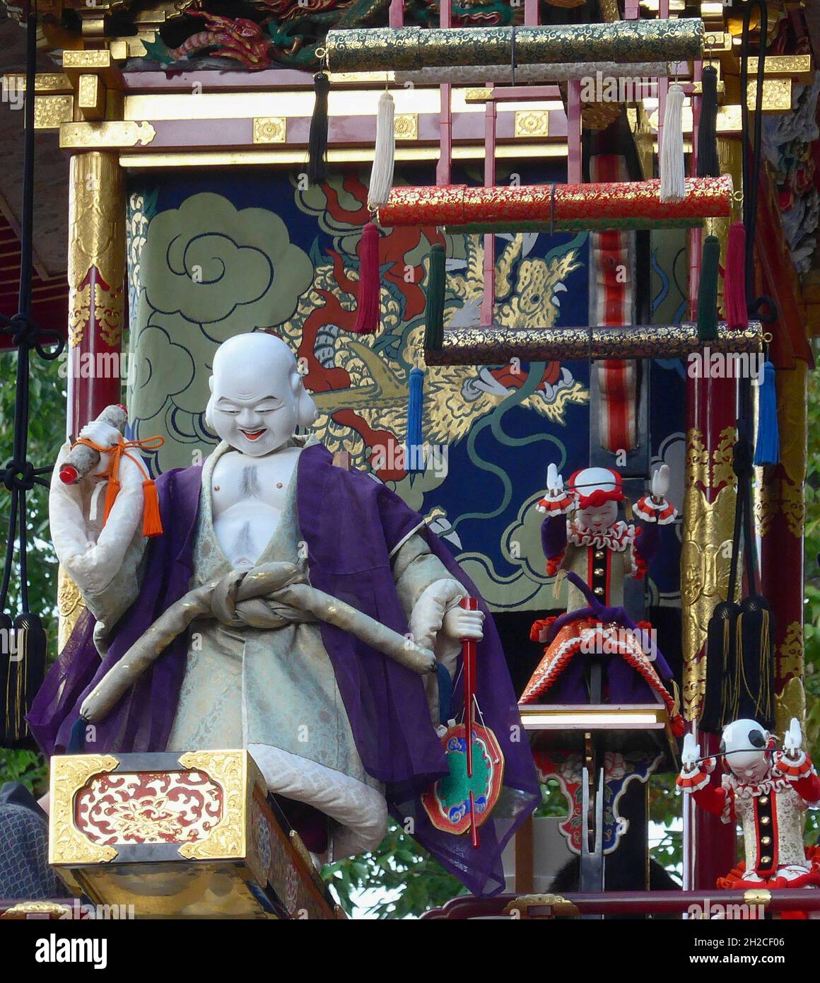 Karakuri doll performance hi-res stock photography and images - Alamy