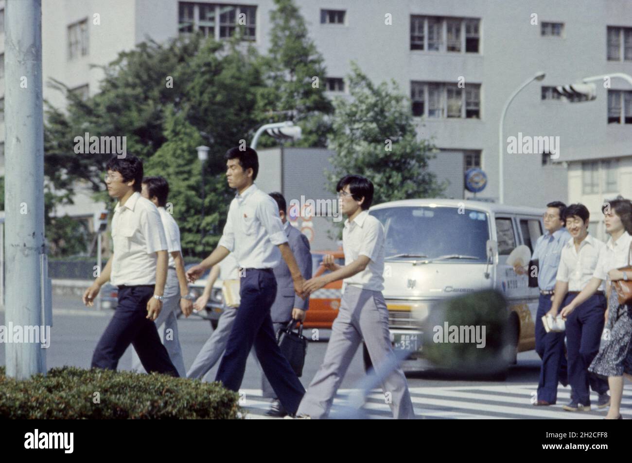 Street tokyo 70s hi-res stock photography and images - Alamy