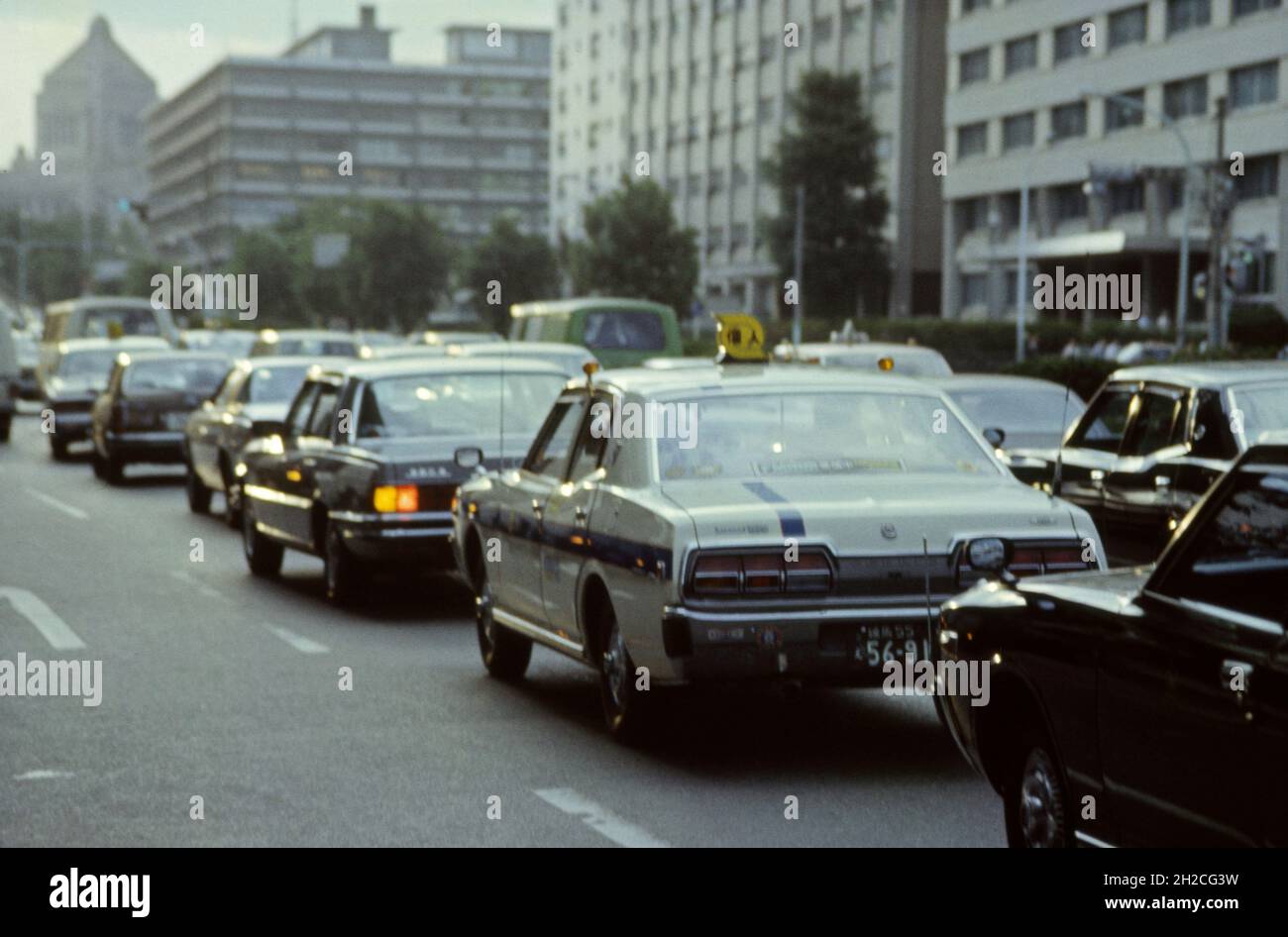 Street tokyo 70s hi-res stock photography and images - Alamy