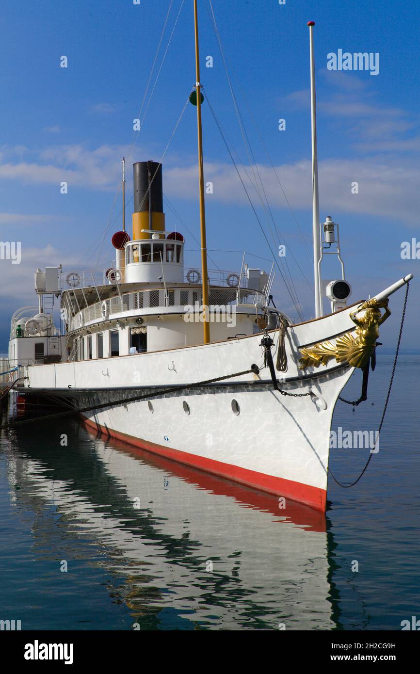 Switzerland, Vaud, Lausanne, Ouchy, Lake Geneva, ship Stock Photo - Alamy