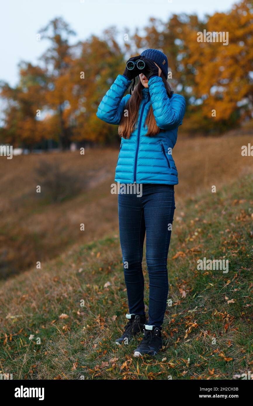 Birdwatching binoculars hi-res stock photography and images - Alamy