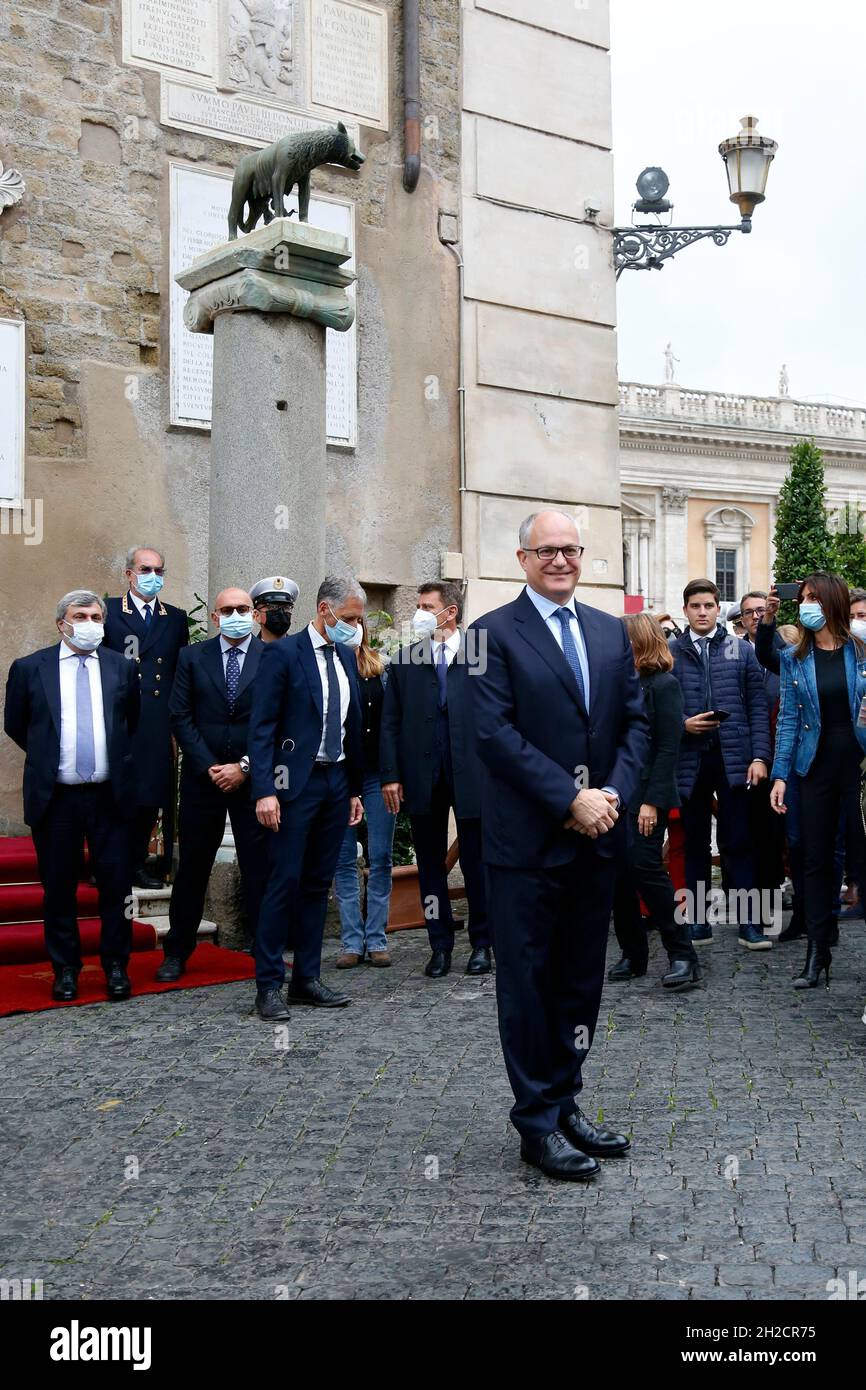 Rome, Italy. 21st Oct, 2021. The newly elected mayor of Rome Roberto ...