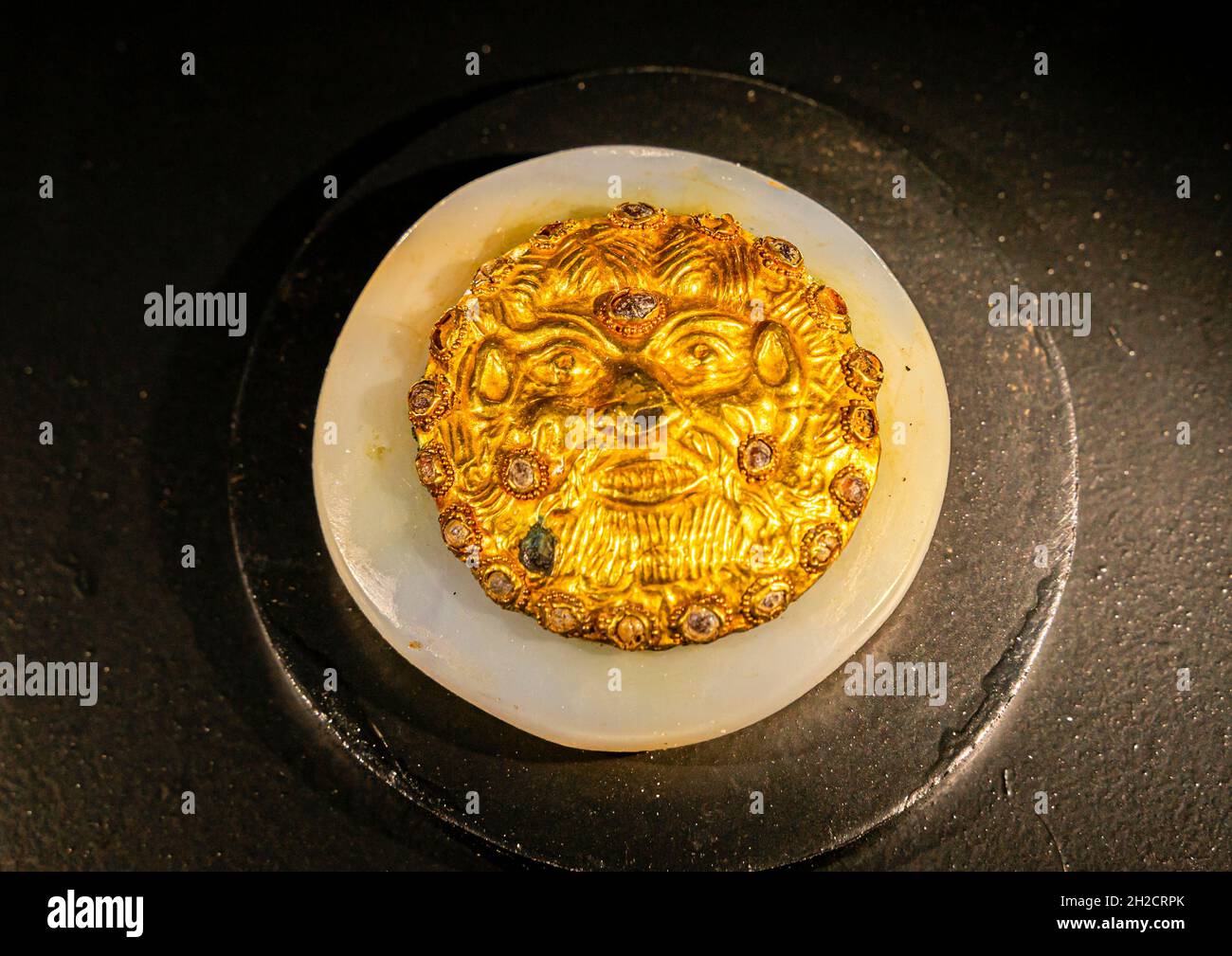 2 3 cc century topping of a dagger depicting ancient greek hi-res stock ...