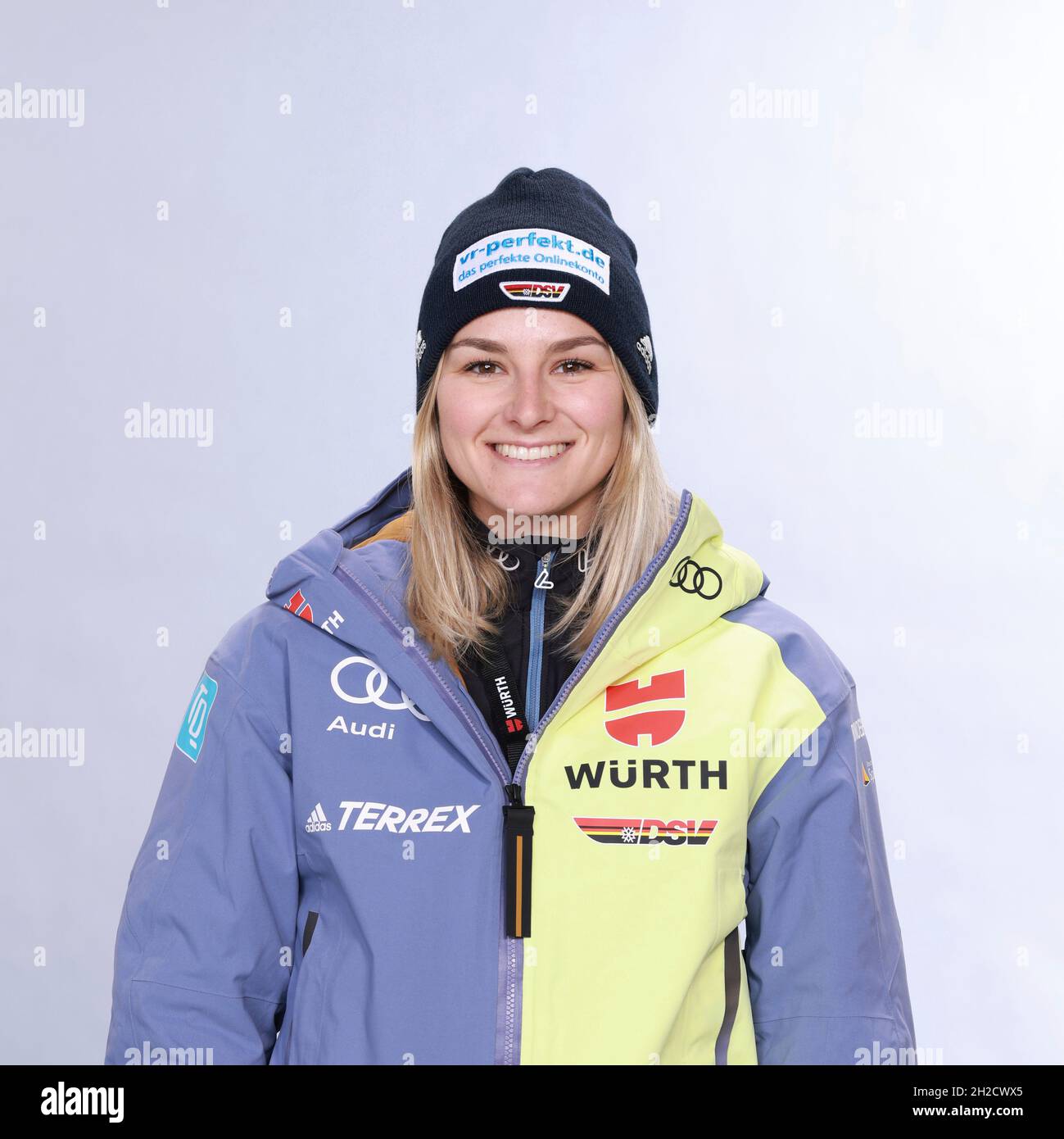 Anna RUPPRECHT, single image, cropped single motif, portrait, portrait ...