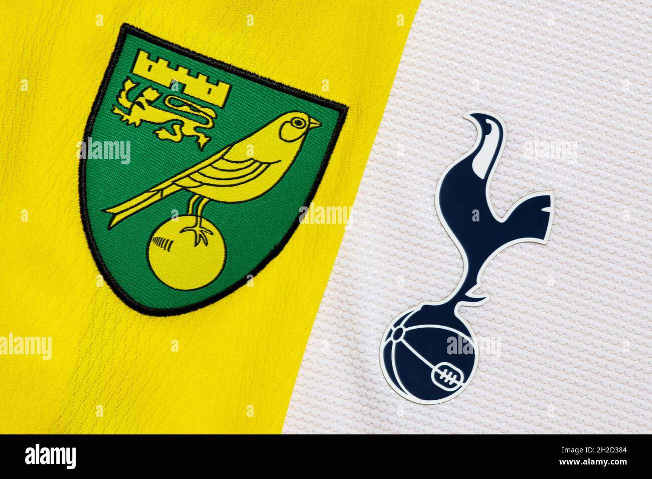Norwich city football club logo hi-res stock photography and images - Alamy
