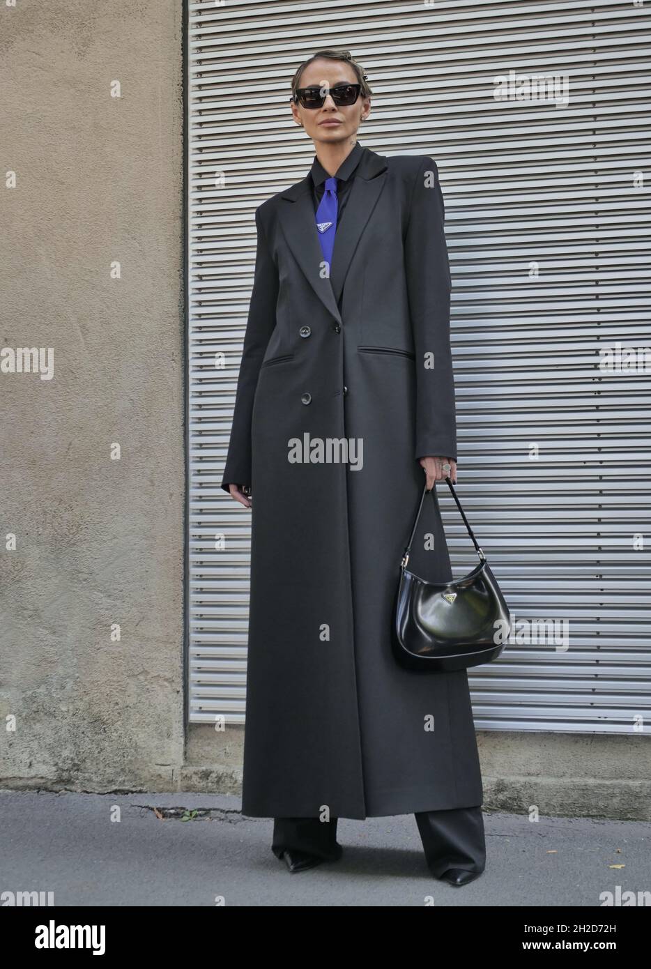 Yulia Wave street style outfit before Prada fashion show during Milano ...