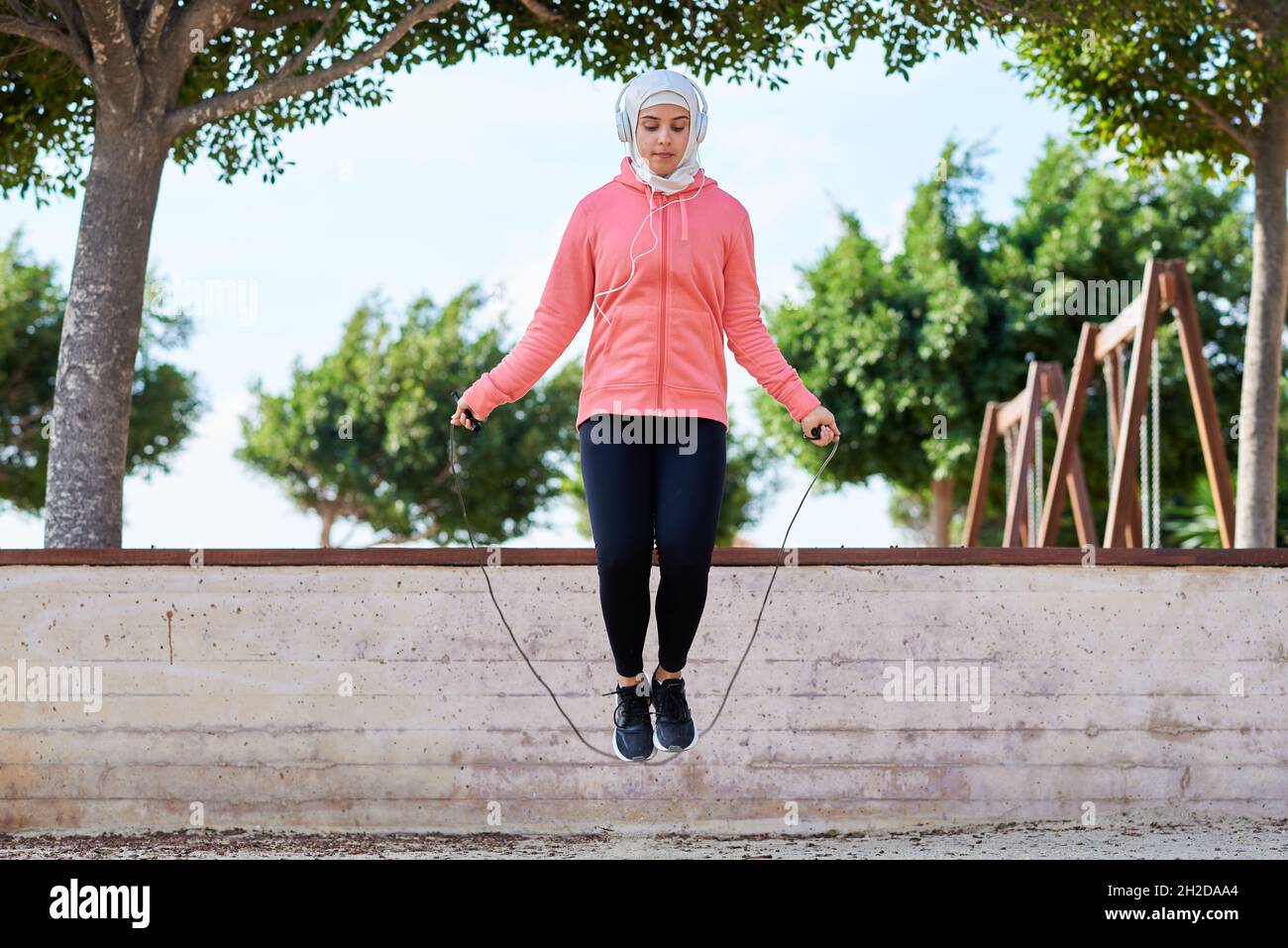 Young woman hijab exercise hi-res stock photography and images - Alamy