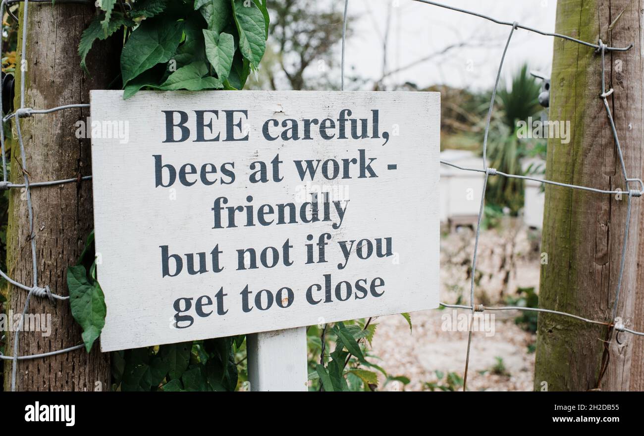 Bee hive warning sign hi-res stock photography and images - Alamy