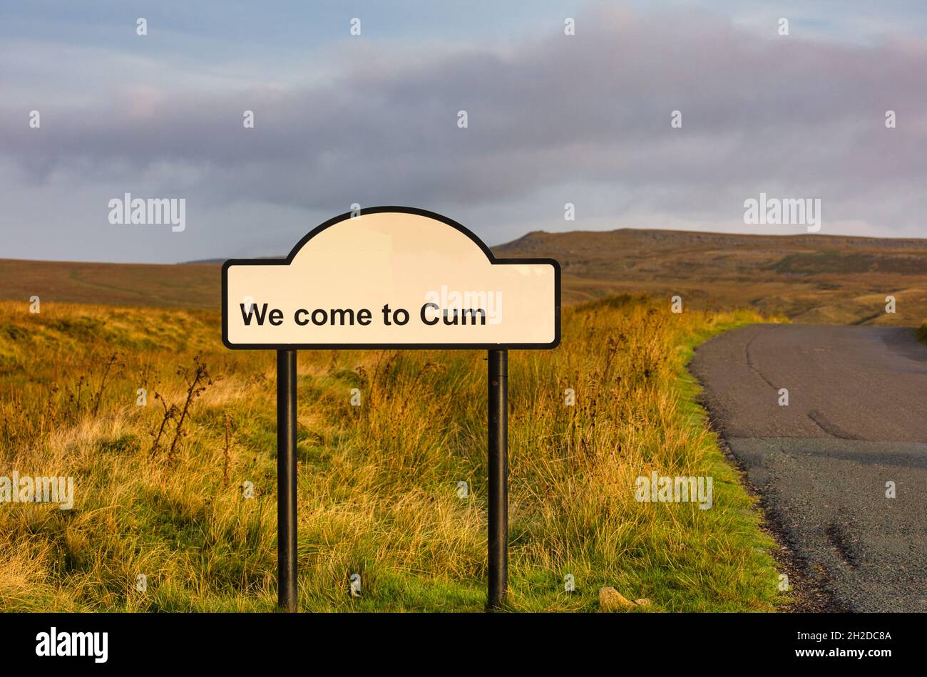 Welcome to england cumbria sign hi-res stock photography and images - Alamy