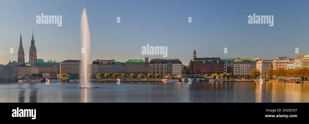 Hamburg alster lakes hi-res stock photography and images - Alamy