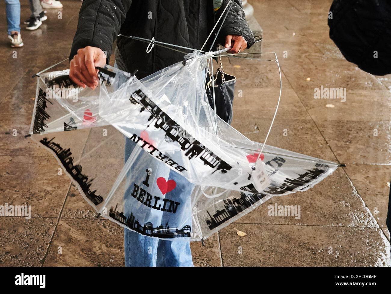 Berlin, Germany. 21st Oct, 2021. The storm destroyed the umbrella of a ...