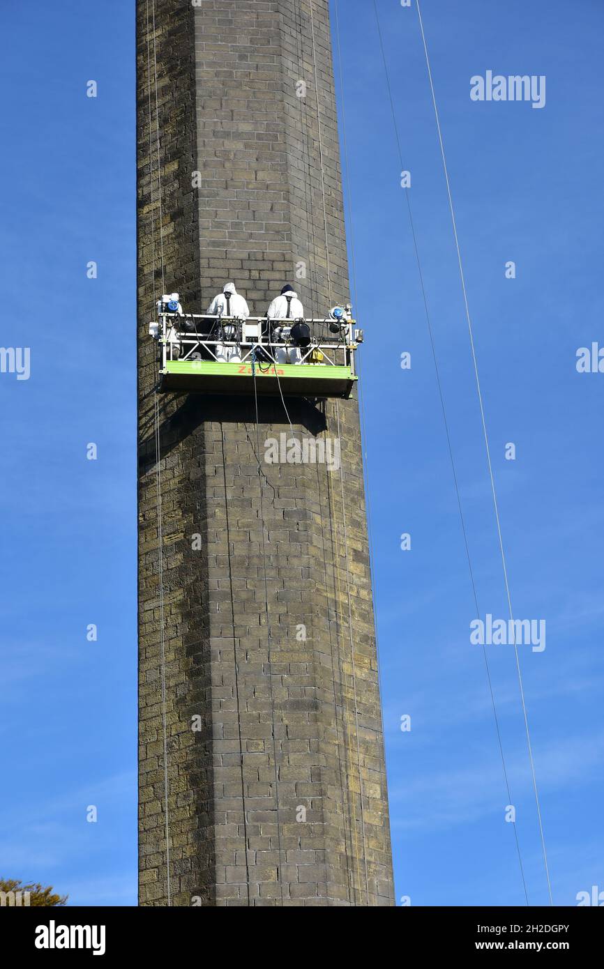 Suspended cradle hi-res stock photography and images - Alamy