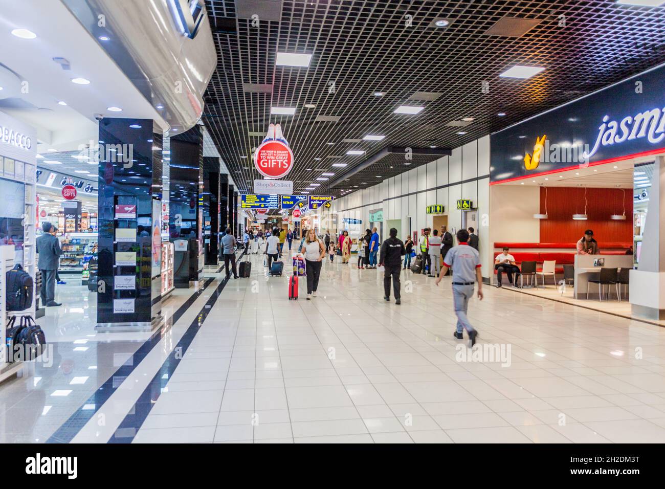 MANAMA, BAHRAIN - MARCH 16, 2017: Interior of Bahrain International ...