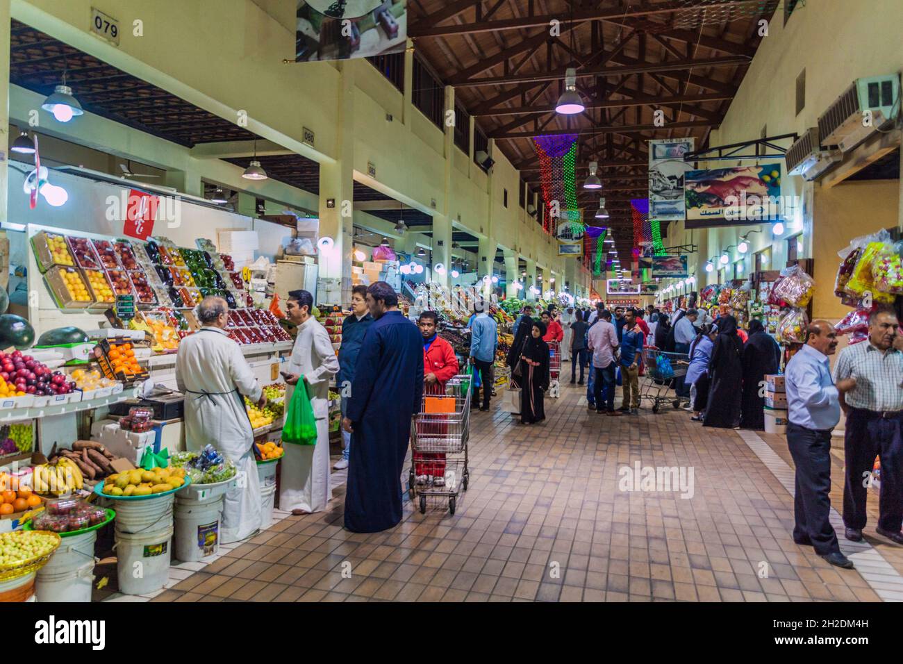 KUWAIT CITY, KUWAIT - MARCH 17, 2017: Shopping alley at the central ...