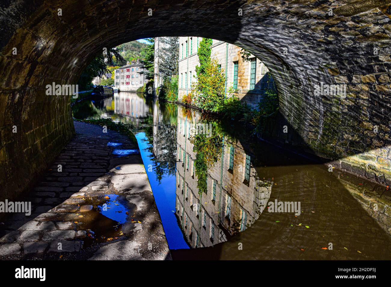 Rochdale Canal, Hebden Bridge Stock Photo - Alamy
