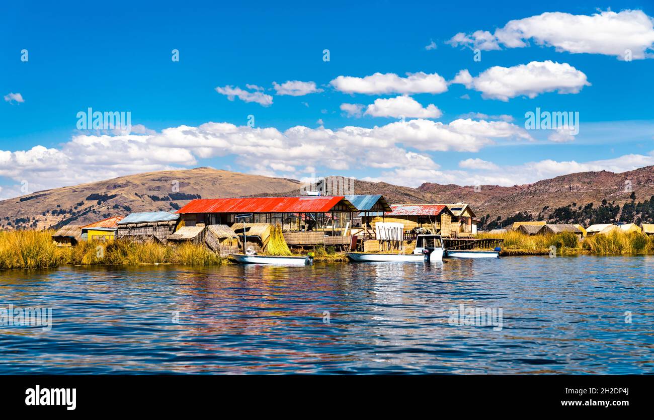 Uros Floating Islands on Lake Titicaca in Peru Stock Photo - Alamy