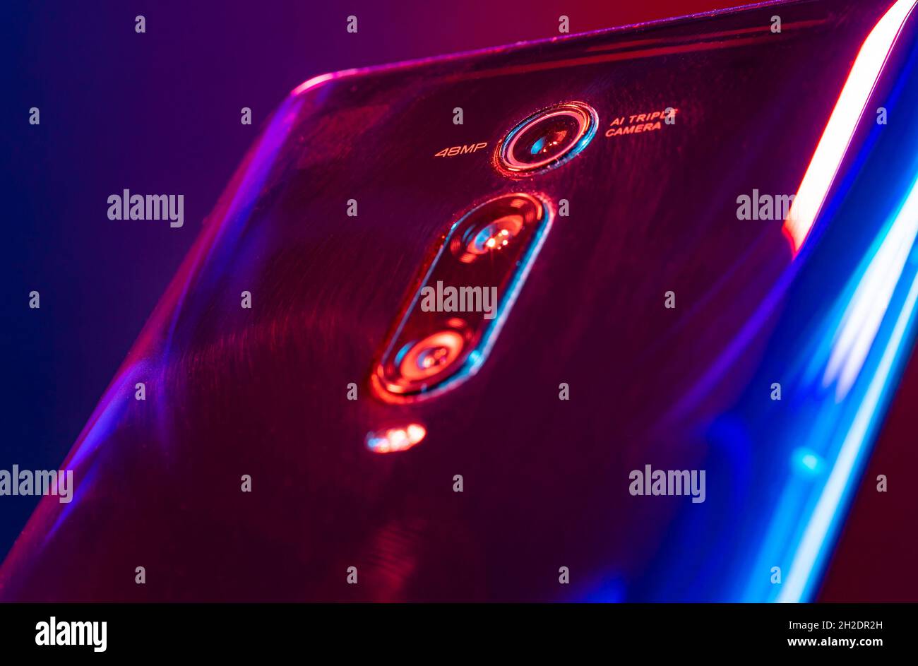 Iphone camera damage hi-res stock photography and images - Alamy