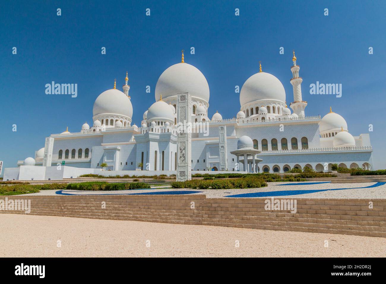 Sheikh Zayed Grand Mosque in Abu Dhabi, the capital city of the United ...