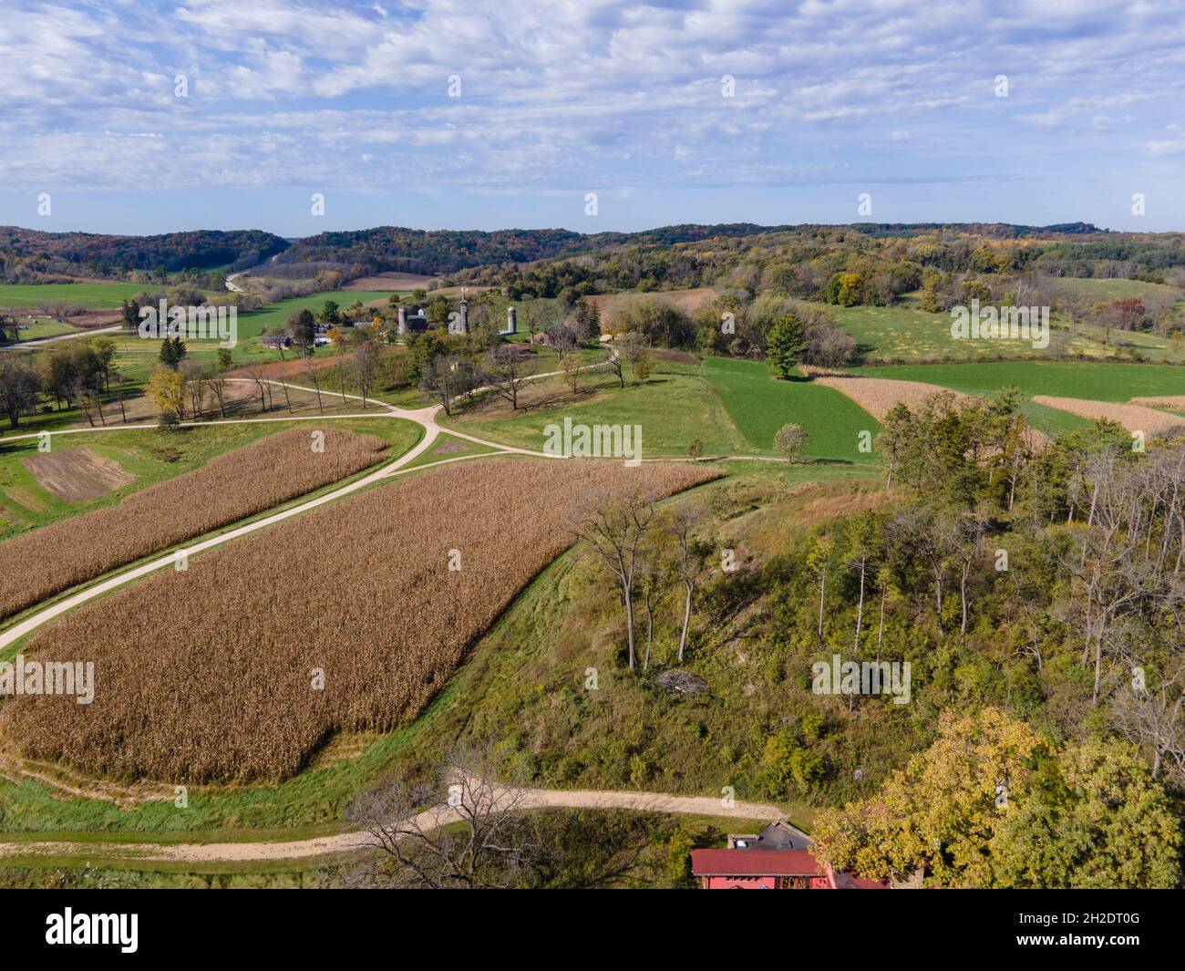 Photograph of Frank Lloyd Wright's Taliesin Farm, where architecture ...