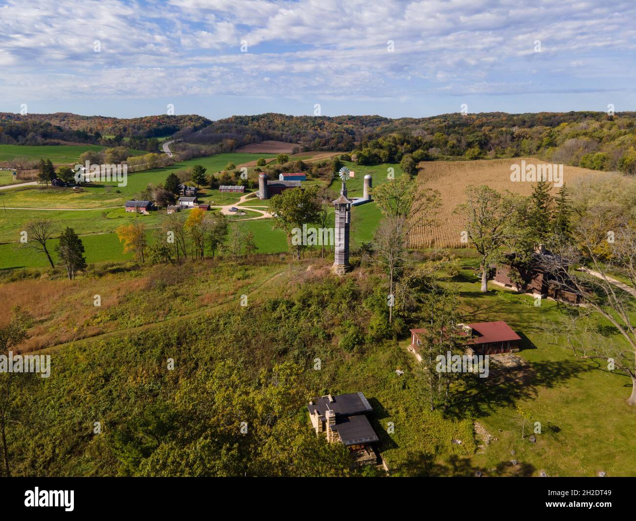 Photograph of Frank Lloyd Wright's Taliesin Farm, where architecture ...