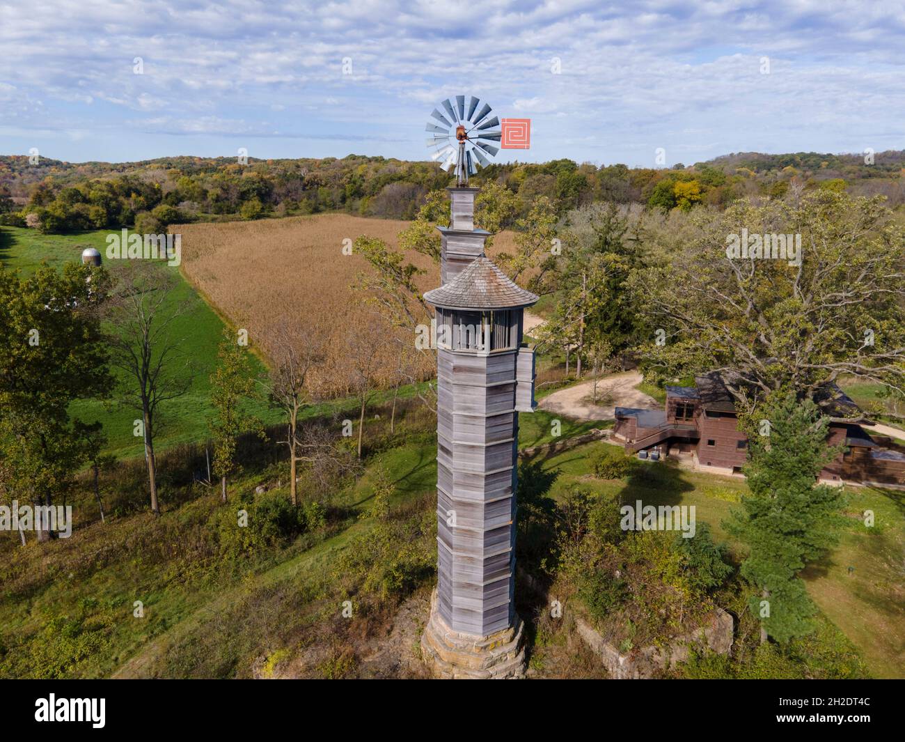 Photograph of Frank Lloyd Wright's Taliesin Farm, where architecture ...