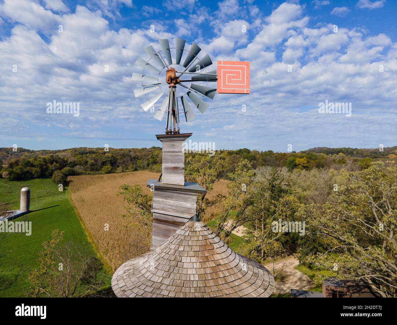 Photograph of Frank Lloyd Wright's Taliesin Farm, where architecture ...