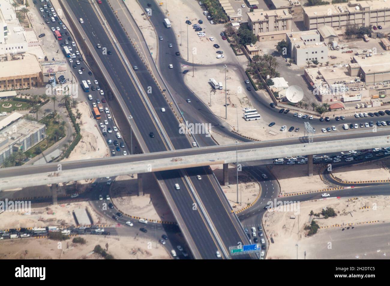 Kuwait city highway hi-res stock photography and images - Alamy