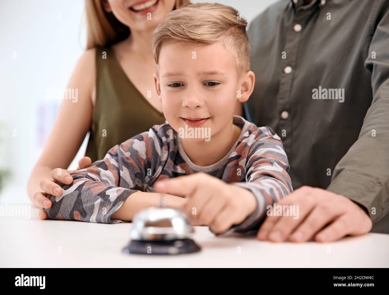 Bell boy guest hotel room hi-res stock photography and images - Alamy