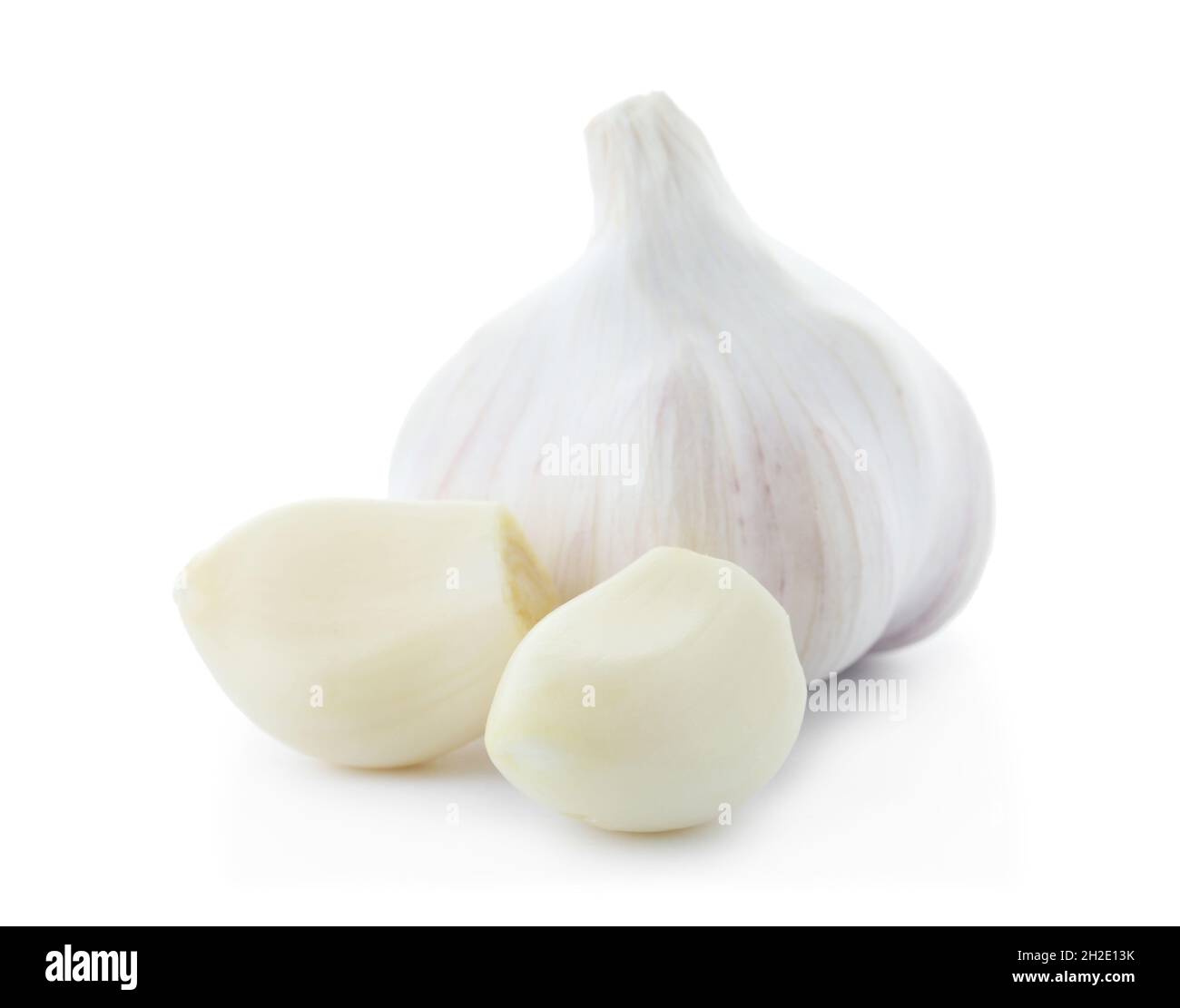 Ripe garlic on white background. Organic product Stock Photo - Alamy
