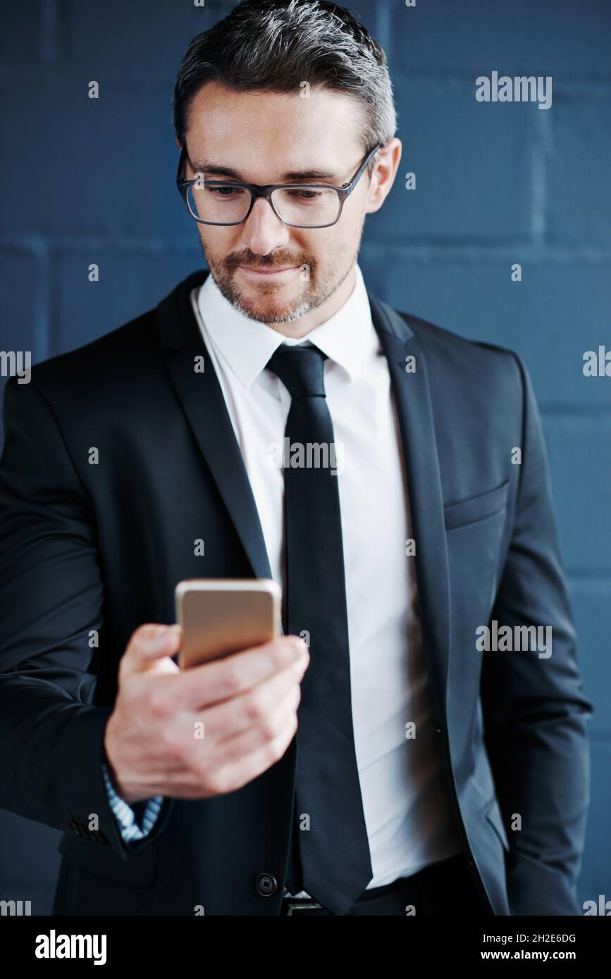 Staying indoors hi-res stock photography and images - Alamy