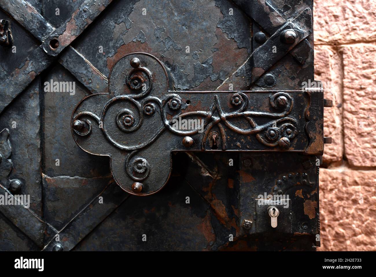 Old iron door with ancient door locks at Château du Haut-Koenigsbourg ...