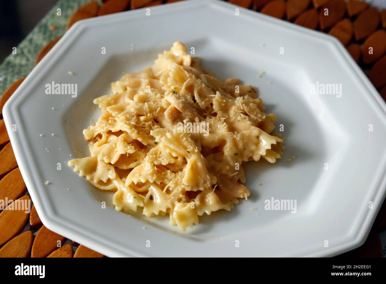 Lunch plate hi-res stock photography and images - Alamy