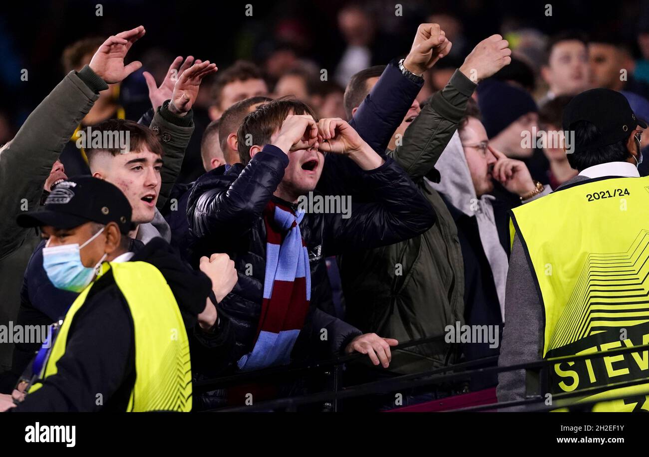 Krc genk fans hi-res stock photography and images - Alamy