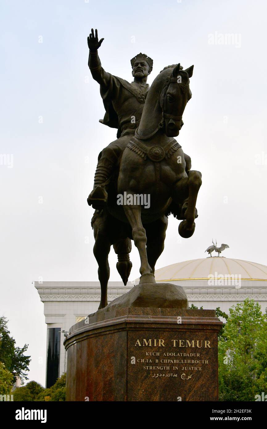 Amir Temur statue, Amir Temur Square, Tashkent, Uzbekistan, Central ...