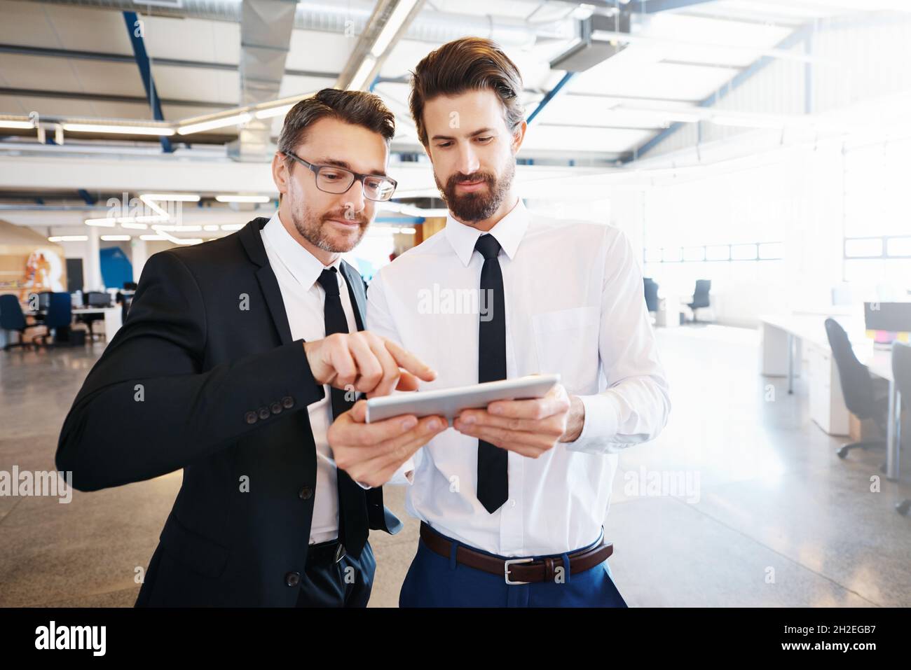 Wireless technology creating successful collaborations Stock Photo - Alamy