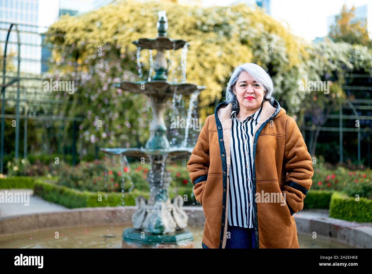 Beautiful mature woman outdoor hi-res stock photography and images - Alamy
