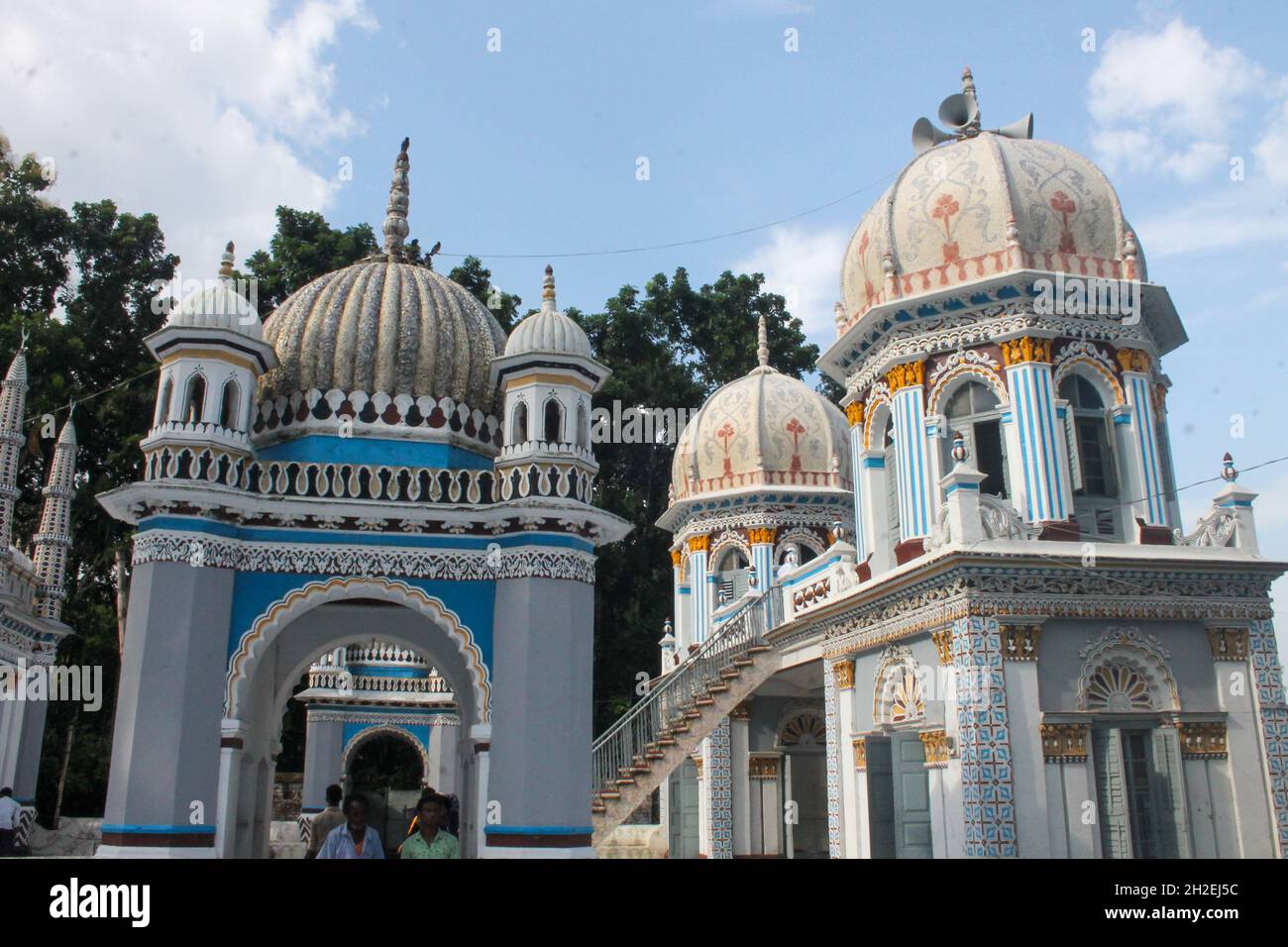 Beautiful unique exterior of the historical Dhanbari Mosque in ...