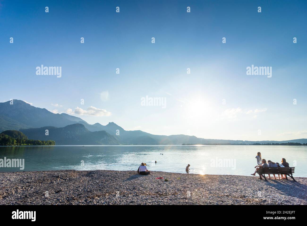 Kochel am See: Kochelsee (Lake Kochel), bather in Oberbayern, Upper Bavaria, Bayern, Bavaria ...