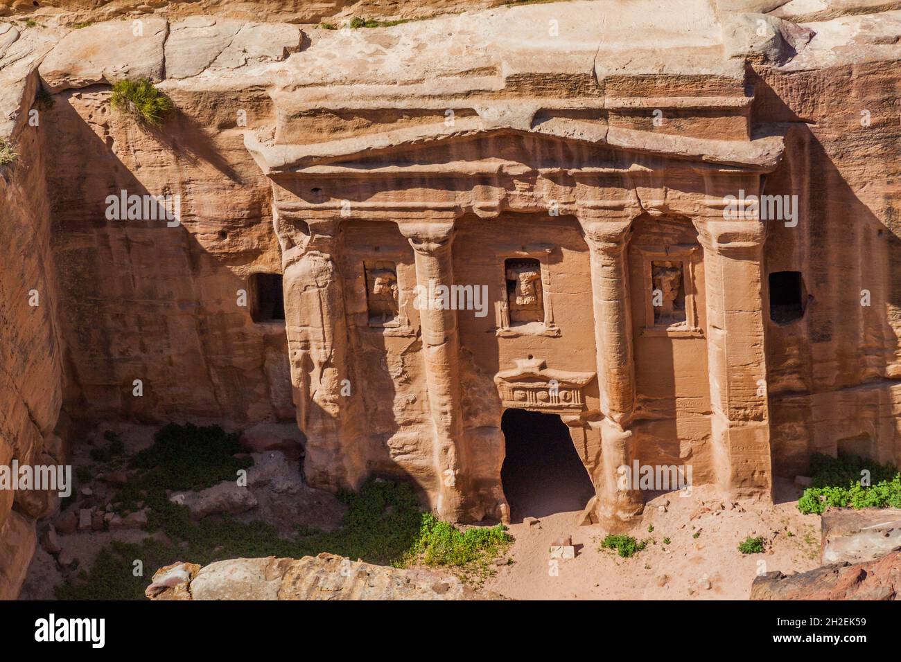 Roman Soldier's Tomb in the ancient city Petra, Jordan Stock Photo - Alamy