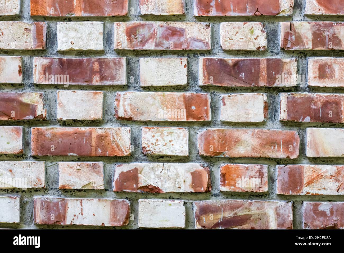 Close up view of a newly constructed brick pattern wall Stock Photo - Alamy
