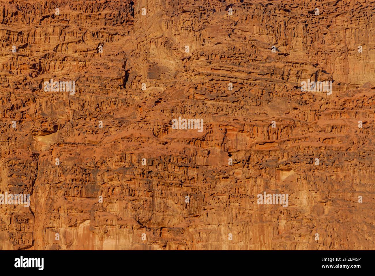 Rock face in wadi hi-res stock photography and images - Alamy