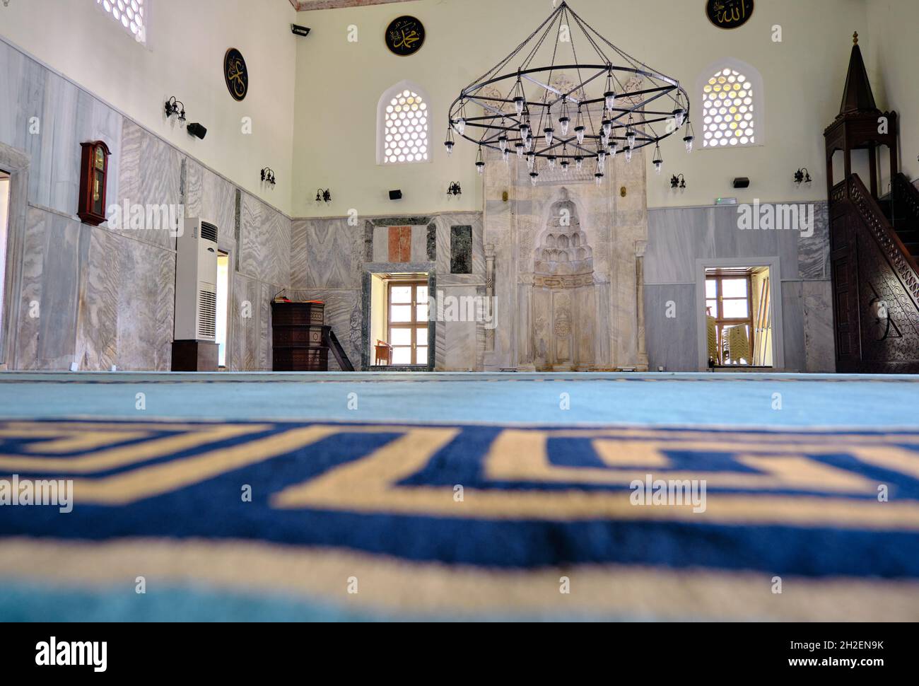 (iznik), Bursa Turkey. inside the interior of green mosque (yesil cami ...